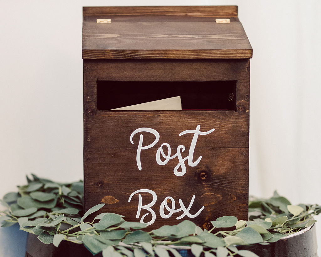 Wedding post box ideas | Honestweddingadvice.com