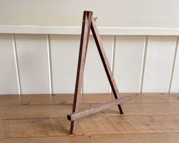 Wooden Table Easels • Little Wootton